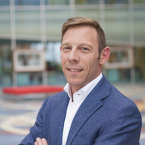 Marco_Van_Alen | Zehnder America